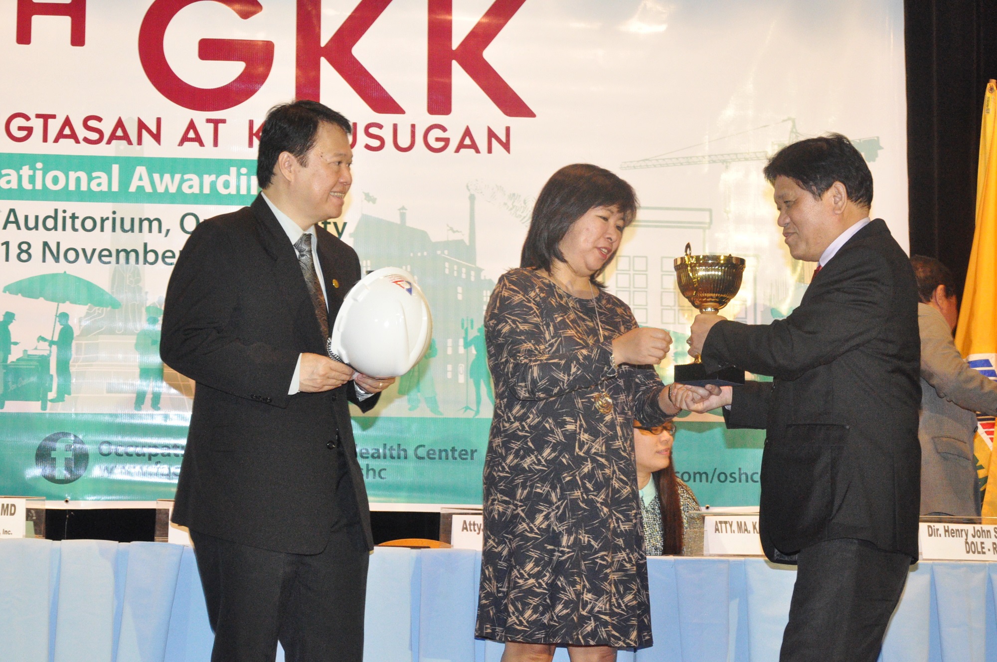 DOLE cites Maynilad for safety feat - Maynilad Water Services, Inc.