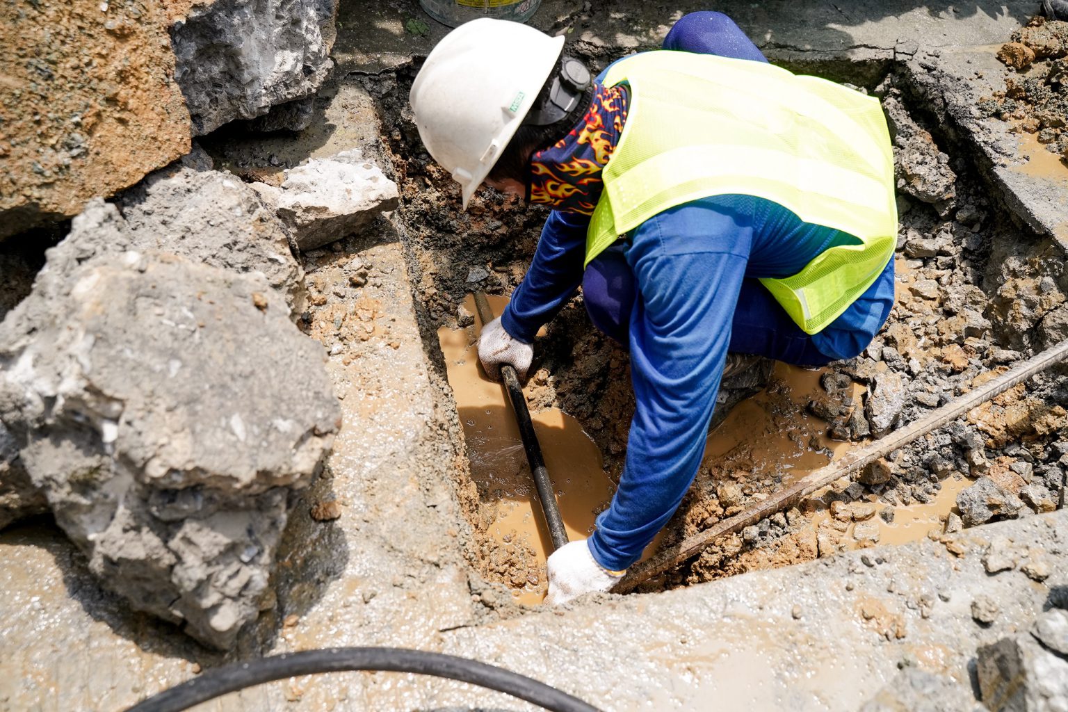 Maynilad hikes water recovery Capex in 2023 by 25% - Maynilad Water ...